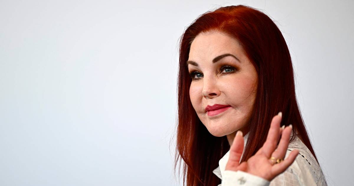 Hun var 14, han var 24 og hed Presley: »Folk tænker: "Åh det var sex." Nej, det var det ikke ...