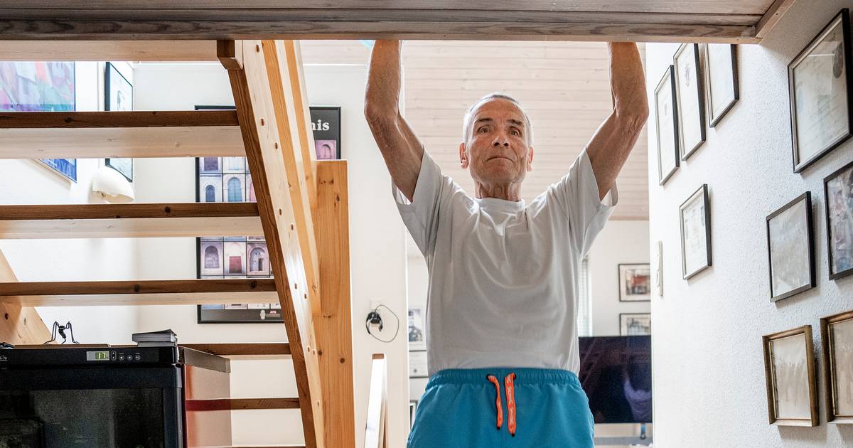 80-årige Helge Adam Møller har en bodyage på 65. Her er hans opskrift ...