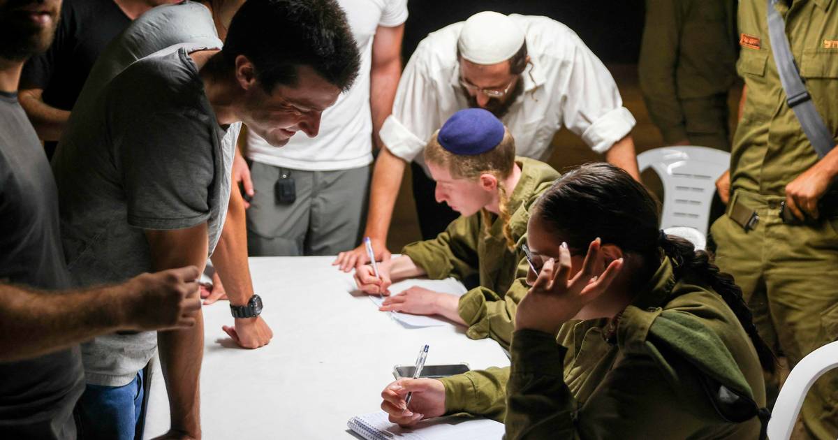 Danskeren Aliza Arensburg bor i Tel Aviv: Nu har hun lige sendt sin 18 ...