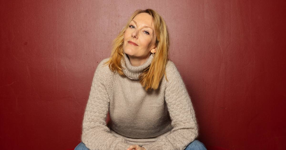 Kendt dansk komiker er bange for, at hendes hemmelighed rammer forsiden ...