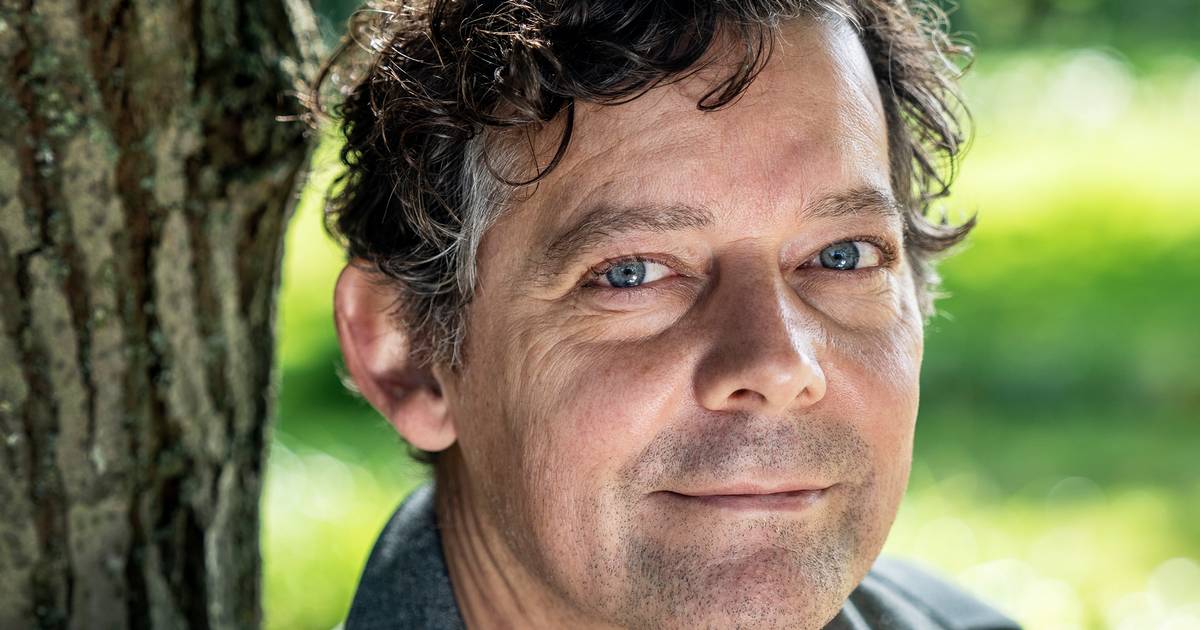 Elon Musk fremstilles som gal og genial i en ny bog – en dansker giver ...