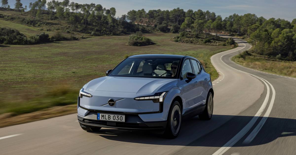 Lille elektrisk Volvo er fremragende, men svigter den det klassiske dna ...