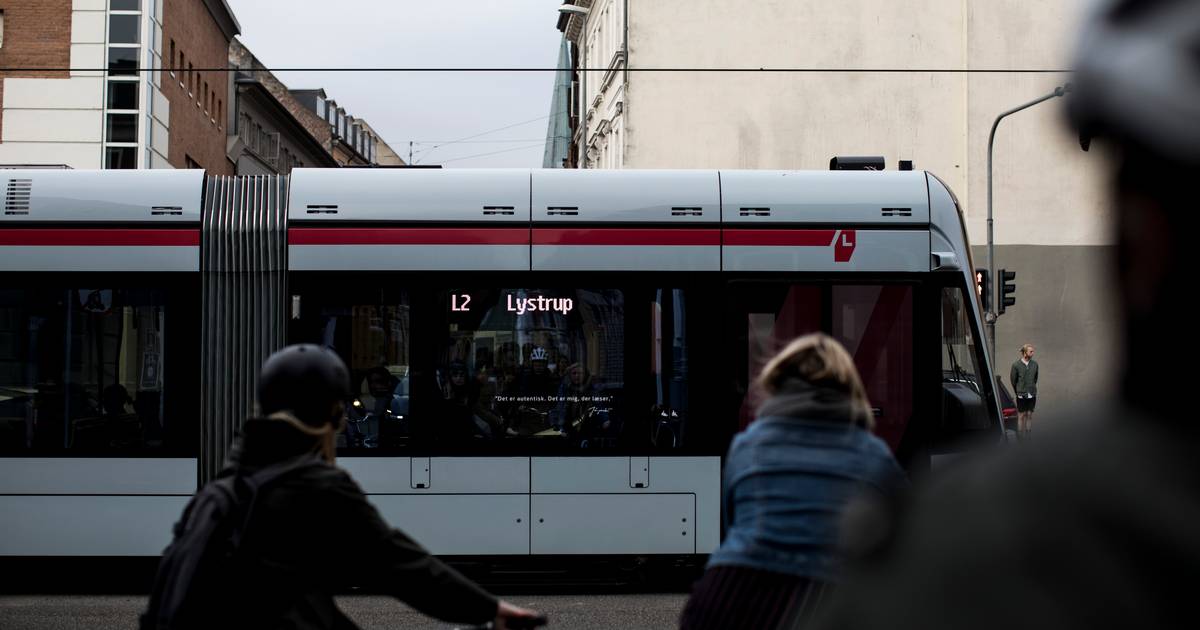 Tog i midtbyen kan vokse med over 20 meter - Jyllands-Posten