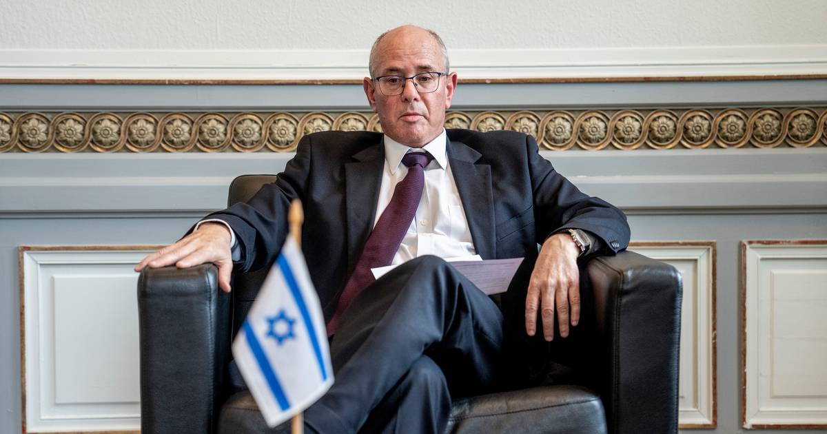 En våbenhvile vil true fred og sikkerhed - Jyllands-Posten