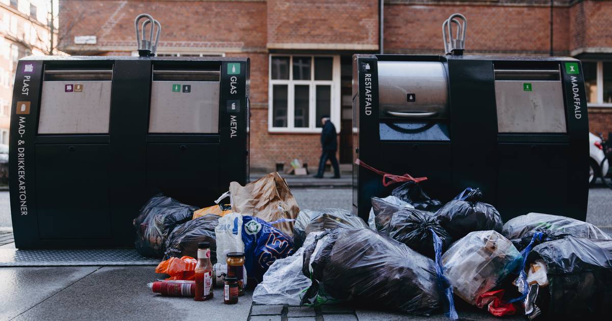 Situationen med skrald i Aarhus er ekstraordinær. Nu sætter ...