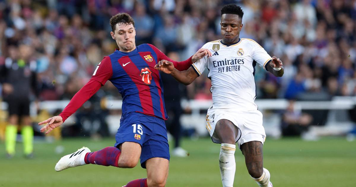 Skrid, det er en lukket fodboldfest!