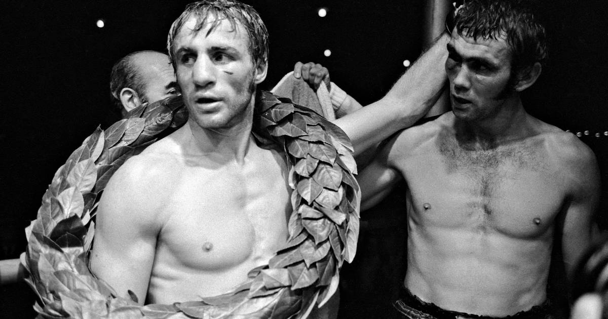 Den tidligere bokser Tom Bogs er død - Jyllands-Posten