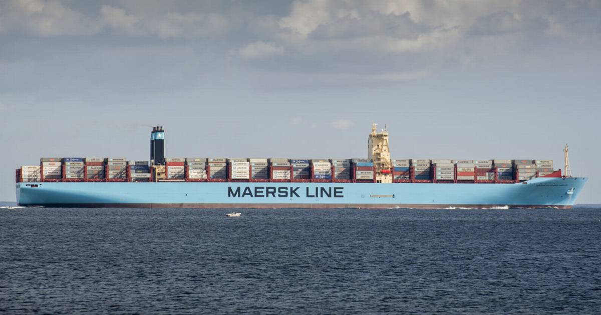 Mærsk-skib forsøgt bordet af fire både - Jyllands-Posten