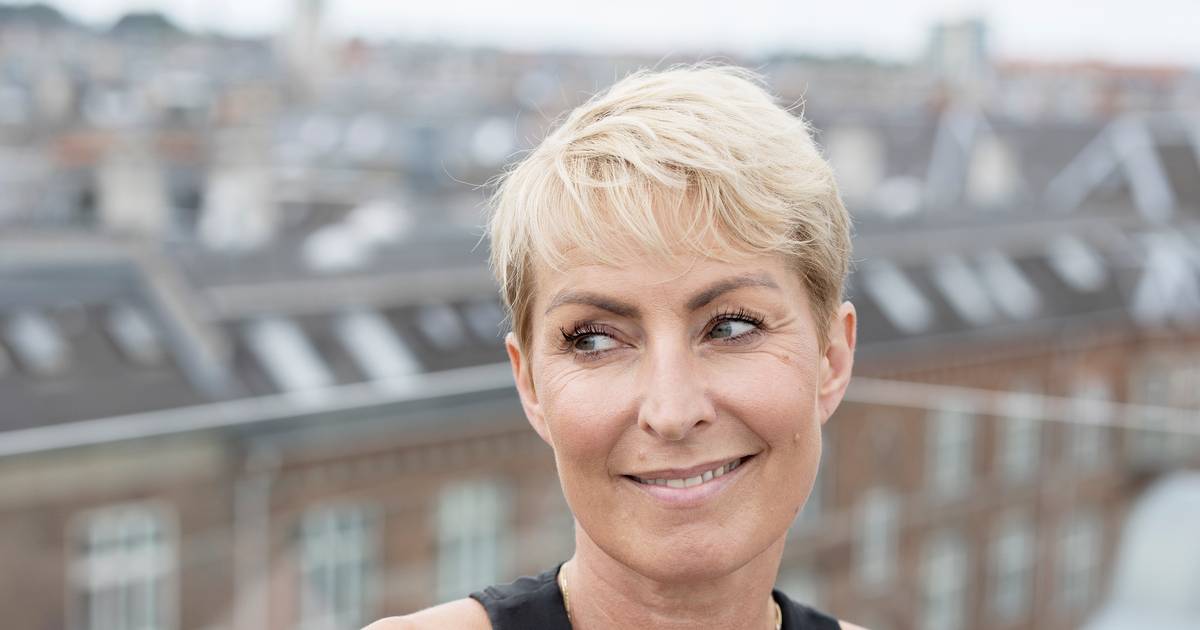 Cecilie Beck har noget, som hun gerne vil sige undskyld for Cecilie Beck har noget, som hun gerne vil sige undskyld for