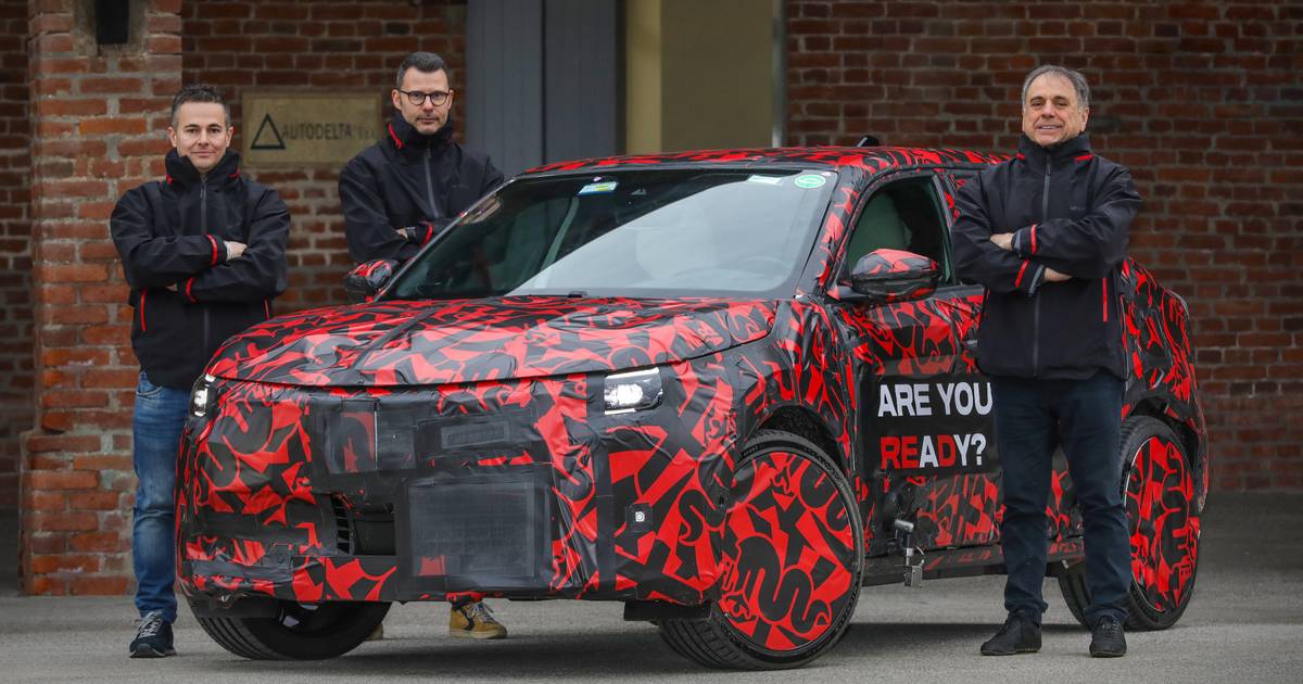 Nu kommer Alfa Romeos første elbil - Jyllands-Posten