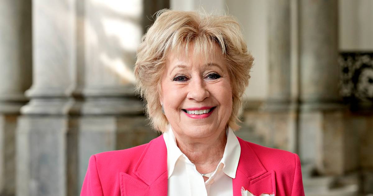 Birthe Kjær har fået ridderkorset: Kongen sagde tak for min musik ...