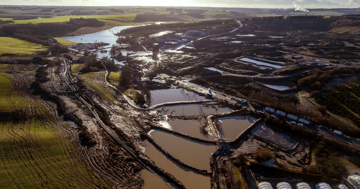 Randers bevilger flere millioner til oprydning efter Nordic Waste - Jyllands-Posten