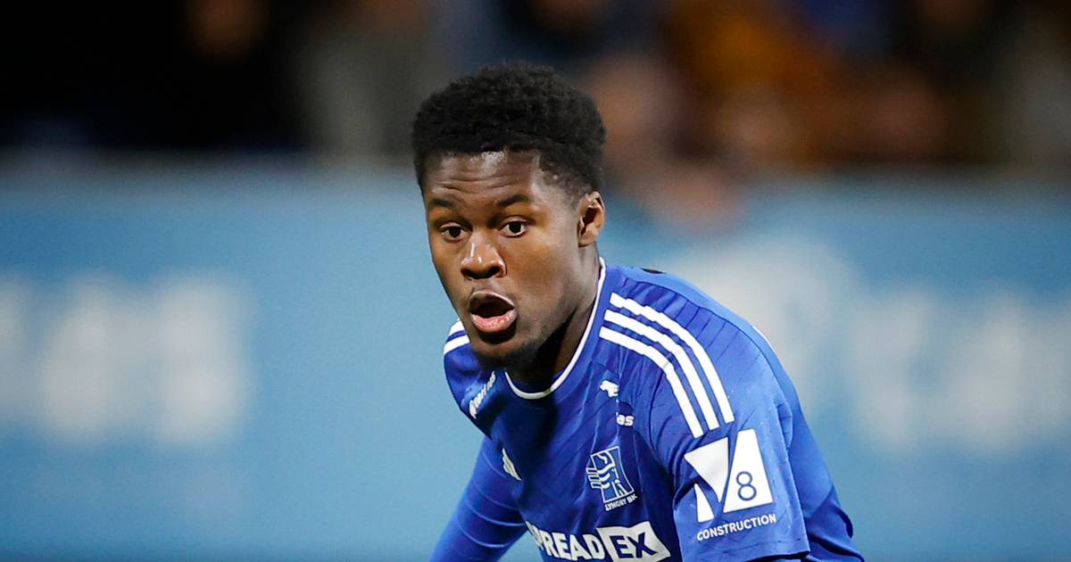 Lyngby sælger Tochi Chukwuani til Sturm Graz - Jyllands-Posten