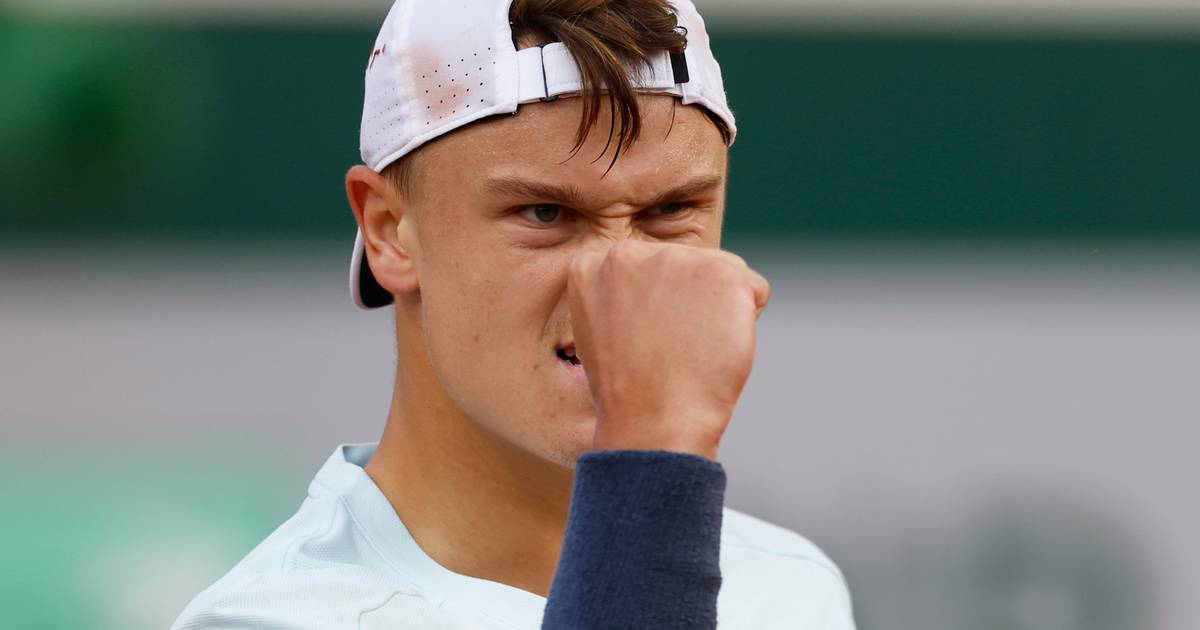Holger Rune er videre i French Open efter vildt drama - Jyllands-Posten