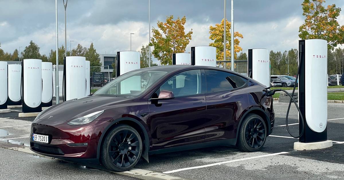Nyt dramatisk prisfald på Teslas mest populære biler - Jyllands-Posten