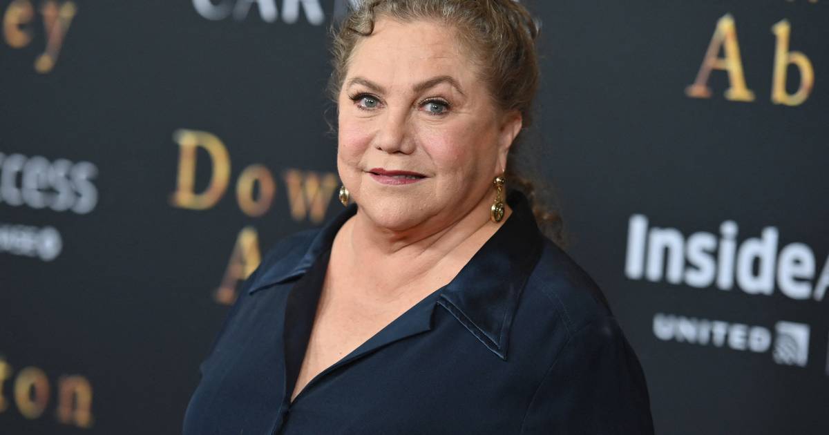 Hendes dybe stemme blev hendes kendemærke - Jyllands-Posten