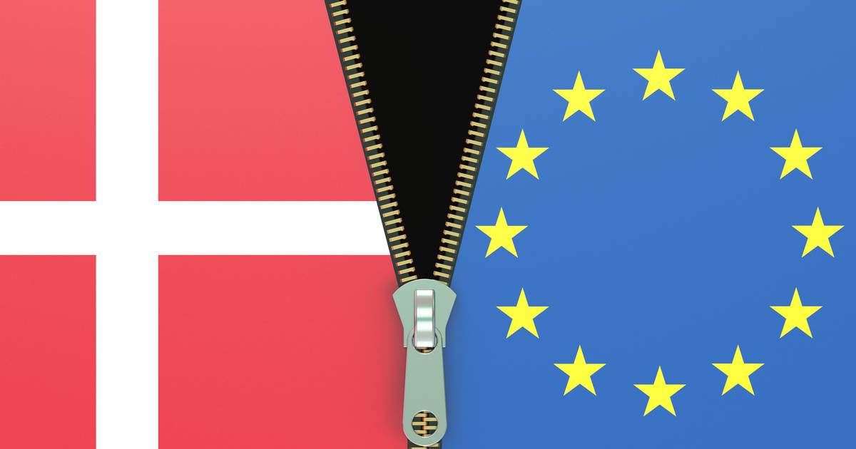 Hvornår kommer EU-direktivet, der dikterer, hvilken farve undertøj danskerne skal have på ...