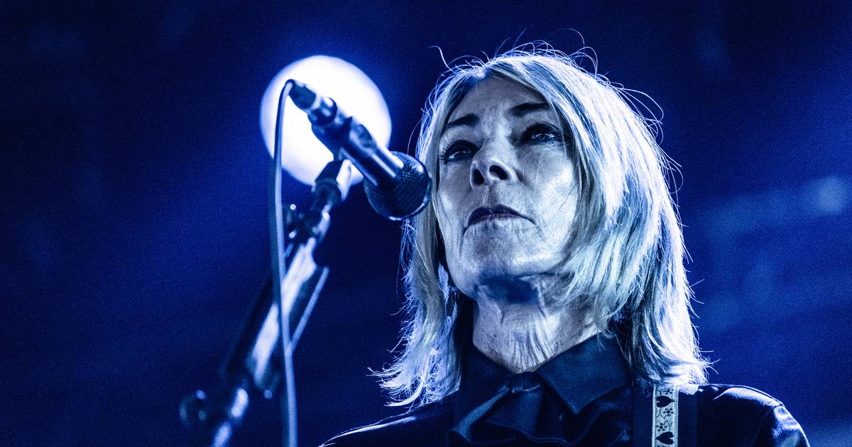 Hvem kunne skylle skuffelsen over festivalens dyrt betalte rappere væk ...