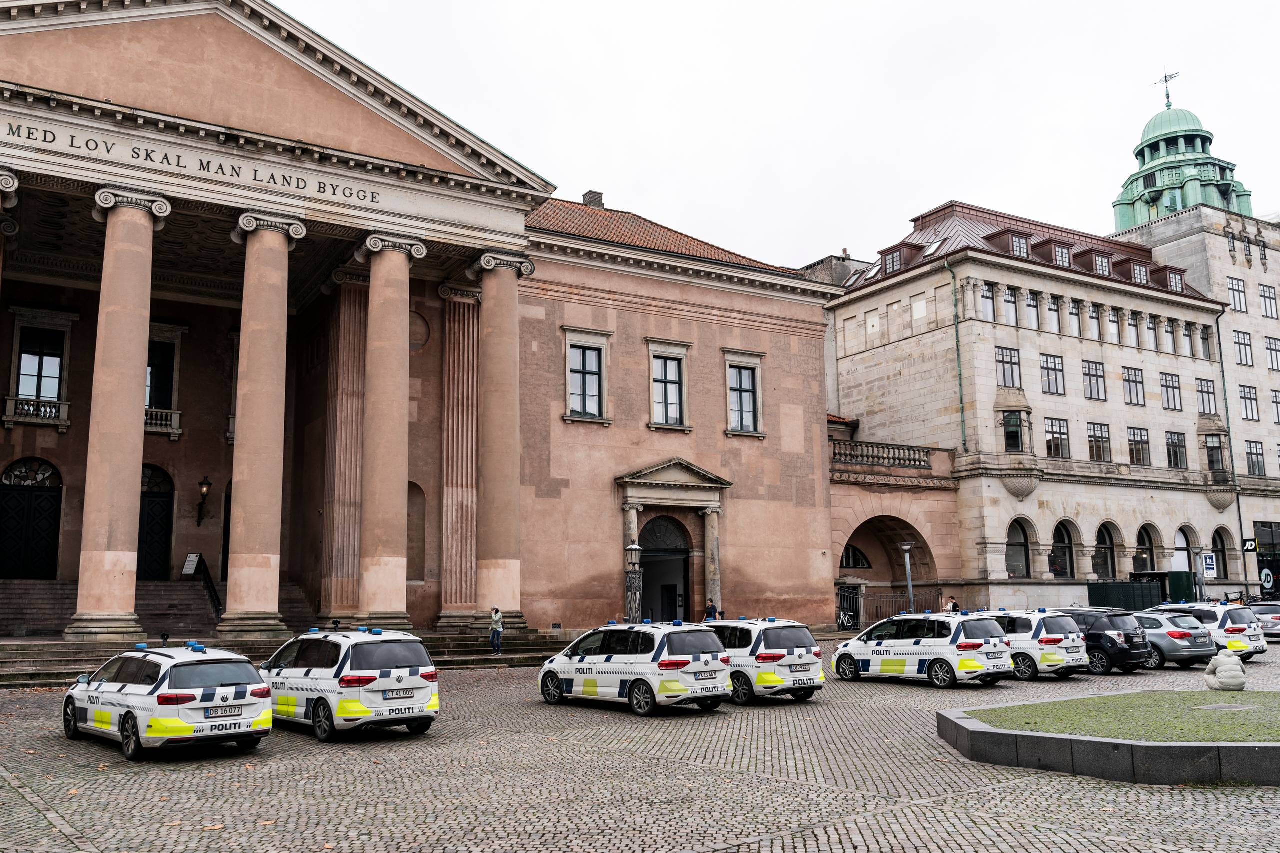 Flere knivstik kostede 17-årig livet ved natligt overfald i Vigerslev ...