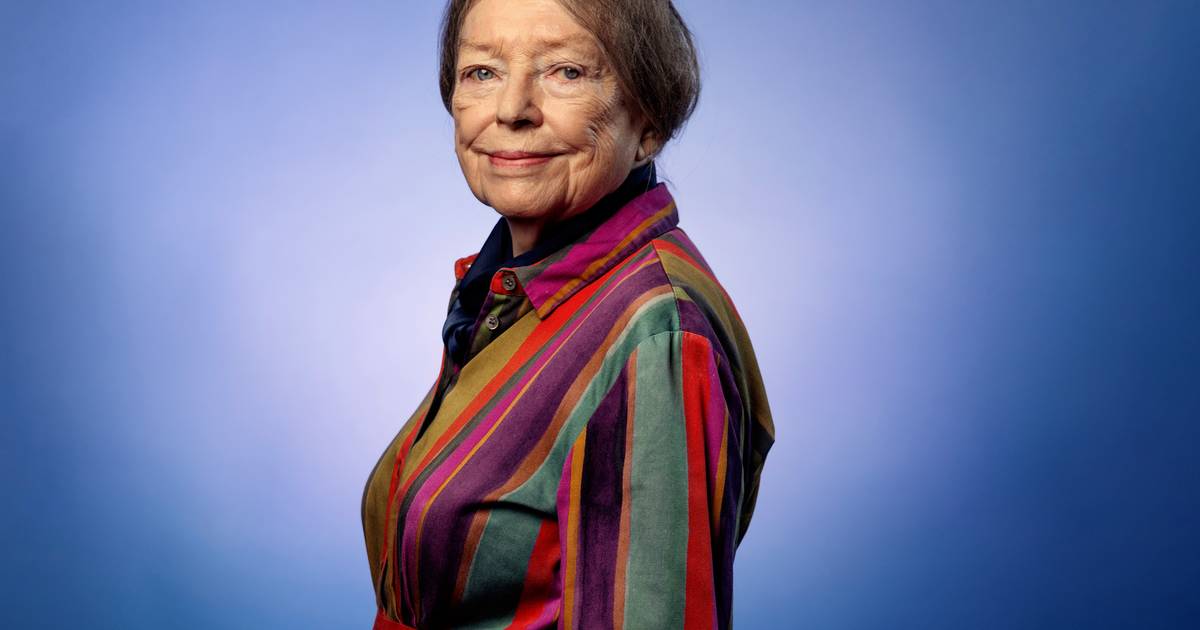 Kan en dukke elske en mand? Kan en mand elske en dukke? - Jyllands-Posten