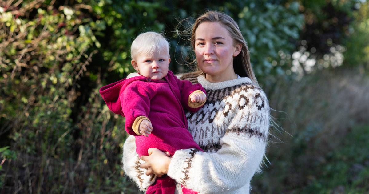 For Freja Andersen er det også et arbejde at gå hjemme med sine børn ...