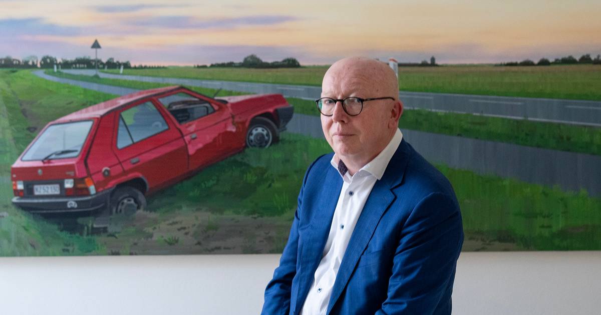 Da bilforhandler kom i kløerne på mafiaen, endte forsikringsselskab i ...