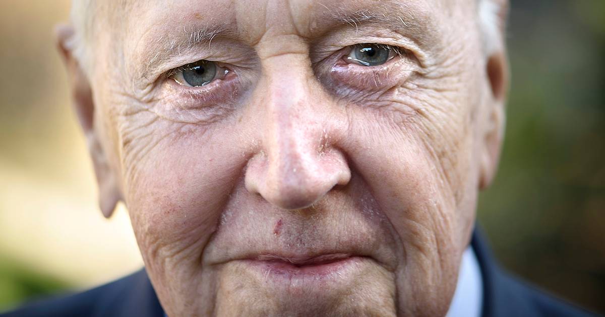 Han bliver kaldt »euroens far«. I en alder af 90 år er dansk topøkonom ...