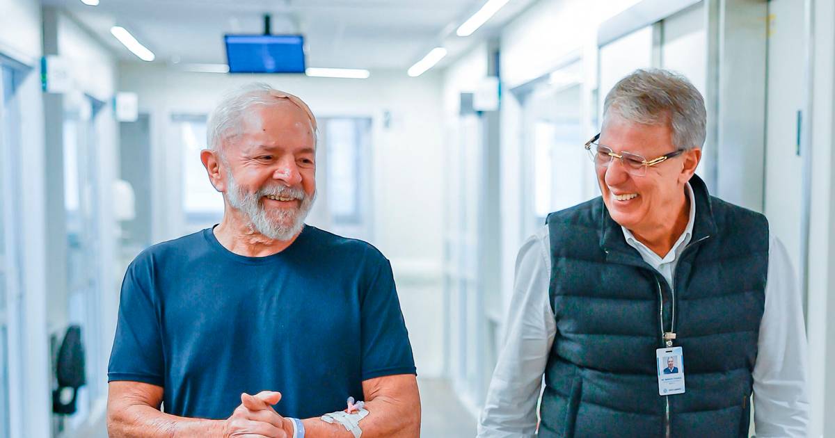 Præsident Lula deler video fra hospitalet efter operationer - Jyllands ...