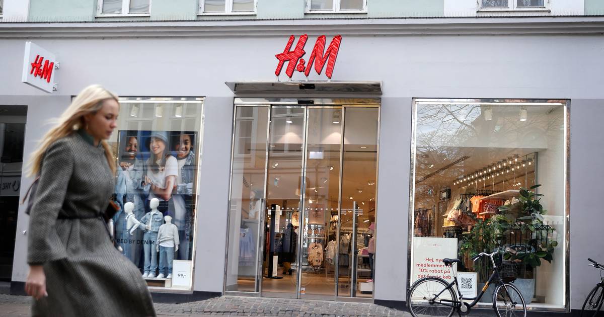 Mænd stjal H&M-tøj for en halv million kroner - Jyllands-Posten