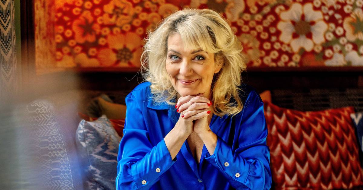 Engang jagtede hun grinet, nu jagter hun gyset. Det første gik rigtig godt, det andet går mindre ...