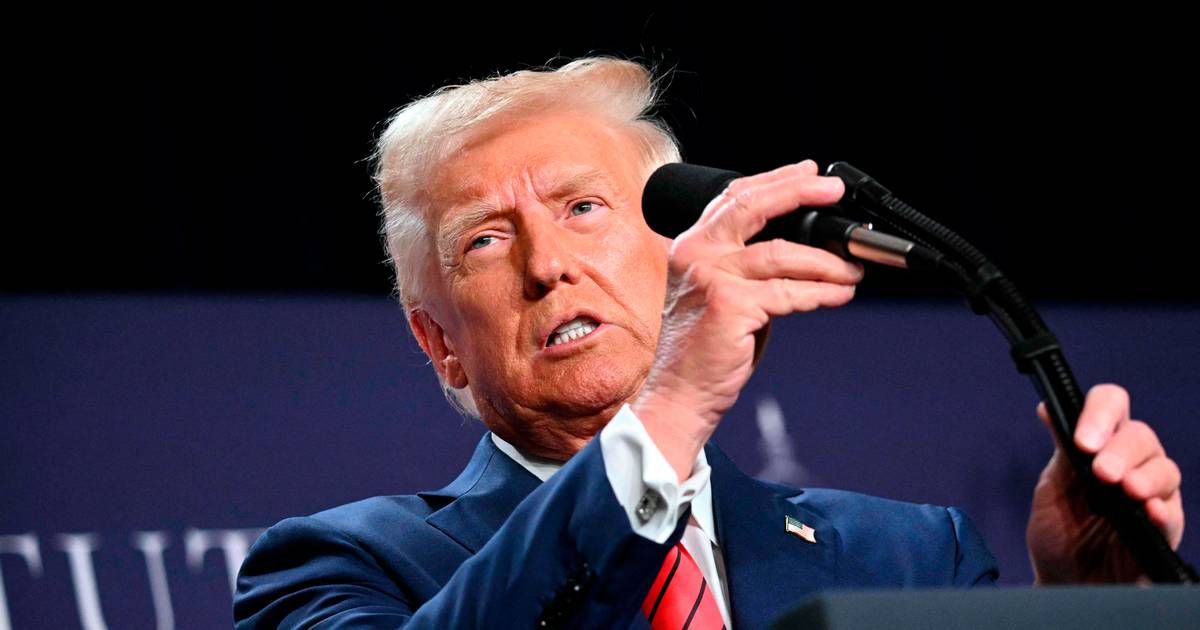 Efter blank afvisning øger Trump presset: Vil »rydde« hele Gaza og ...