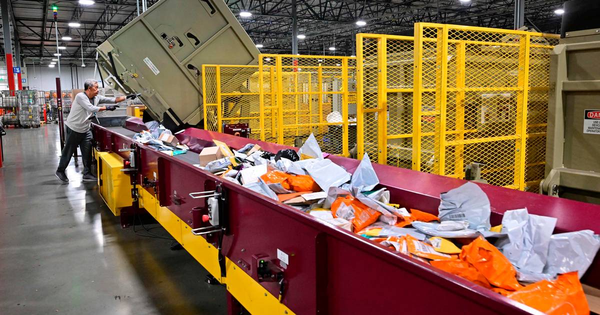 USA's postvæsen pauser pakker fra Kina og Hongkong - Jyllands-Posten