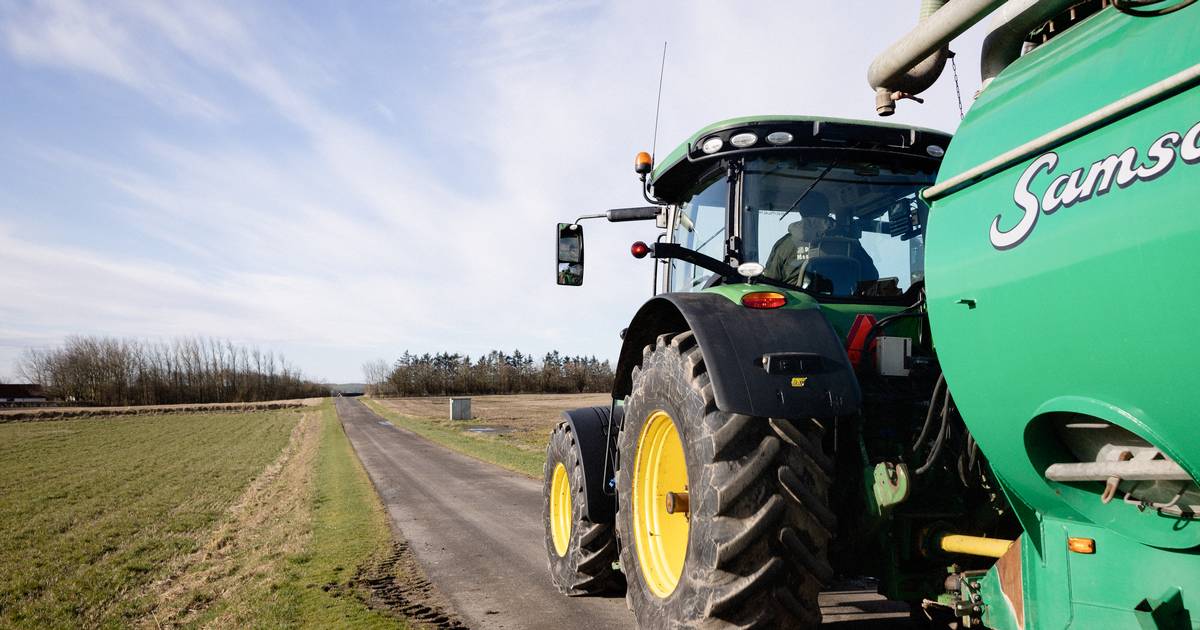 Tilbageholder millioner: Skattestyrelsen strammer grebet om ...