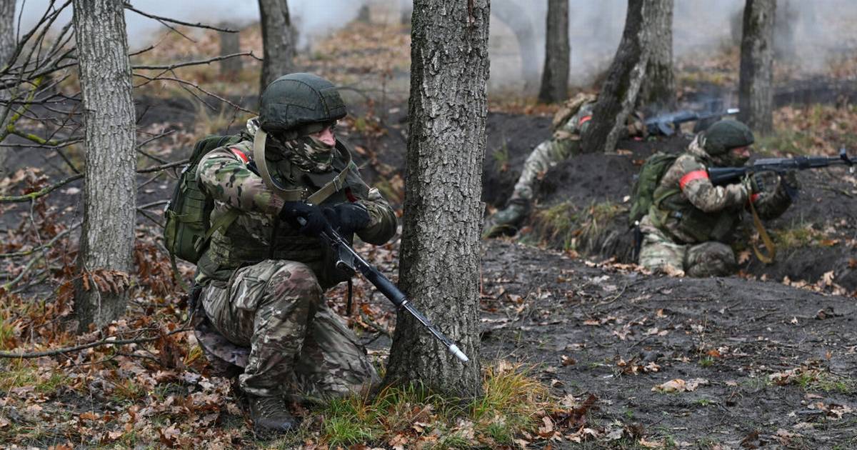 Russiske soldater ved fronten forføres af kvinder med griske bagtanker ...