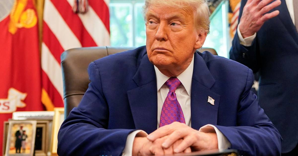 Iran og USA spiller højt spil og rasler med sablerne – taktik eller ...