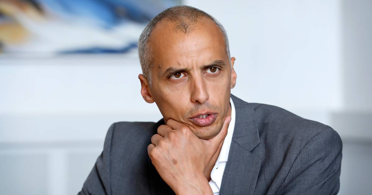 Vores demokrati er intet værd uden demokrater. Derfor kan militær ...