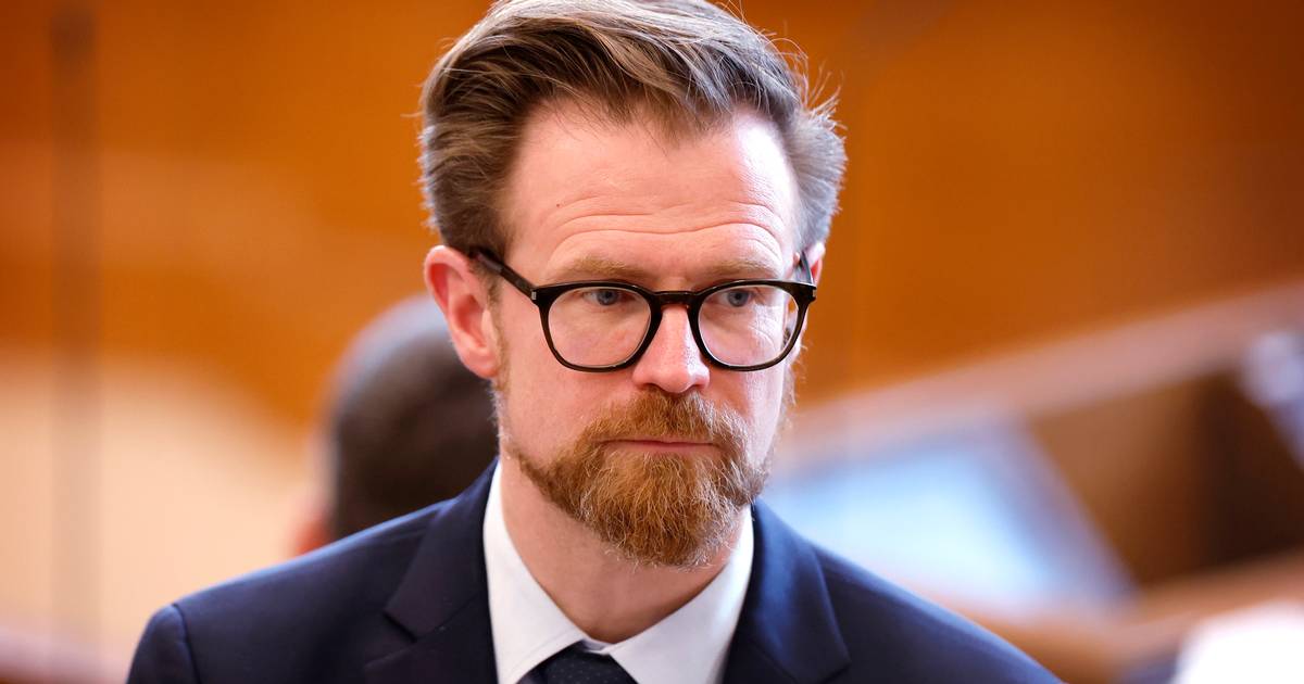 DD angriber regeringen: Hvorfor genindfører I ikke store bededag - Jyllands-Posten