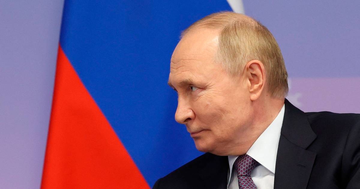 Putins nye våben er »en spion i din lomme« - Jyllands-Posten