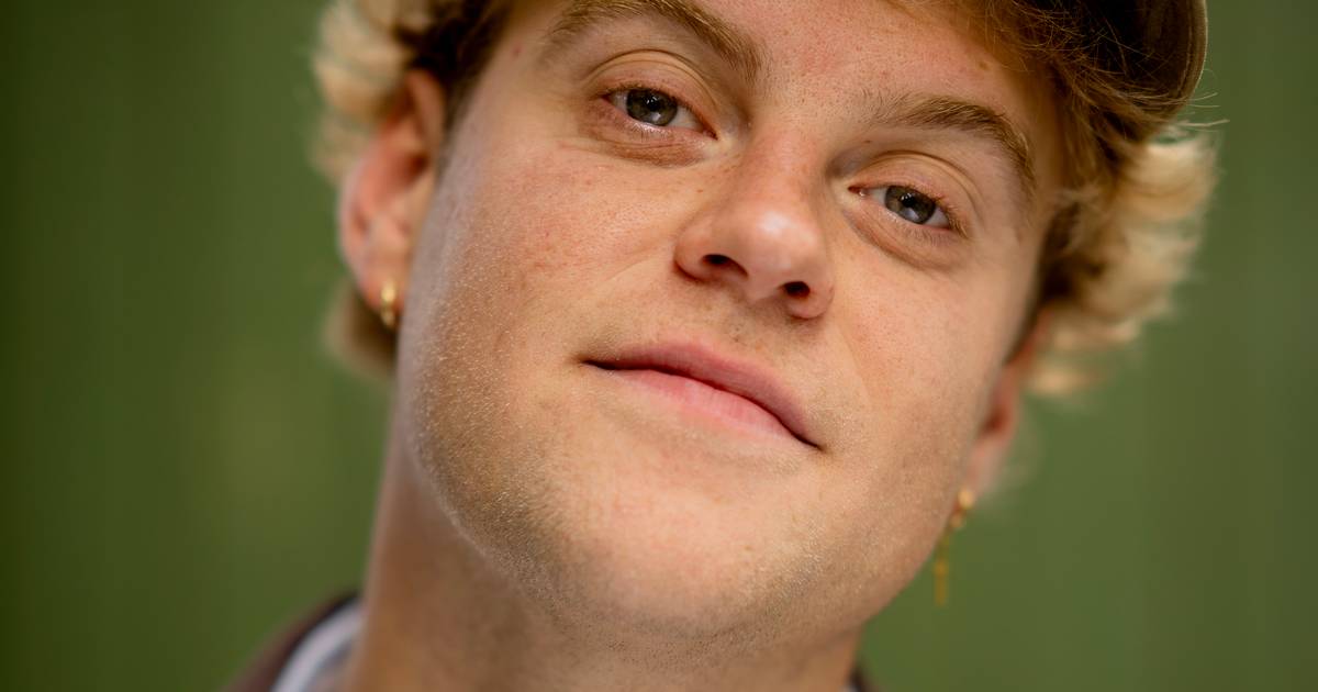 Hjalmer fik noget af sin far, Kim Larsen, som han aldrig vil skille sig af med - Jyllands-Posten