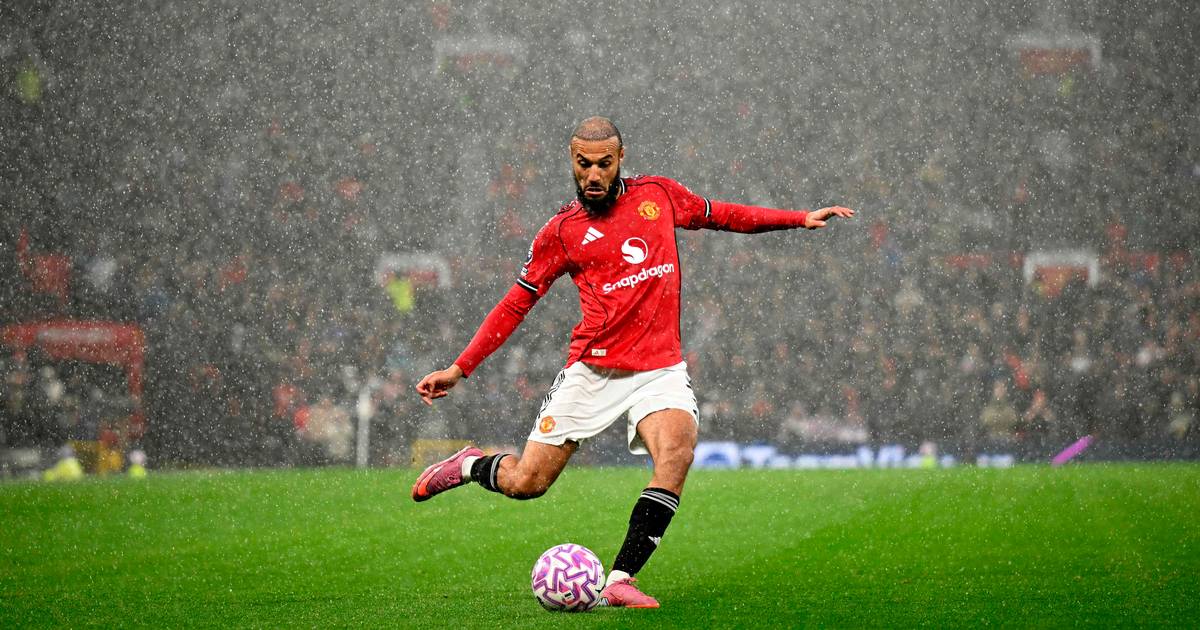 United slog Chelsea i sjaskvådt og hårdt spillet brag - Jyllands-Posten