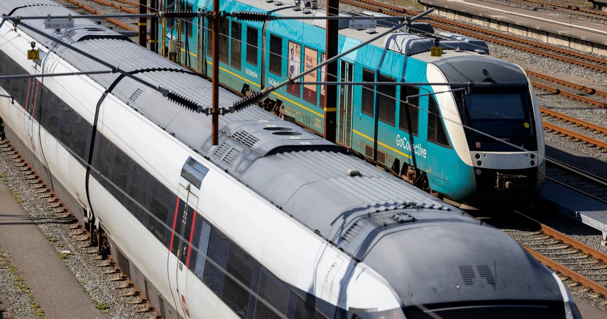 Er DSB bedre end det fyrede GoCollective? Vi har gennemgået tallene ...
