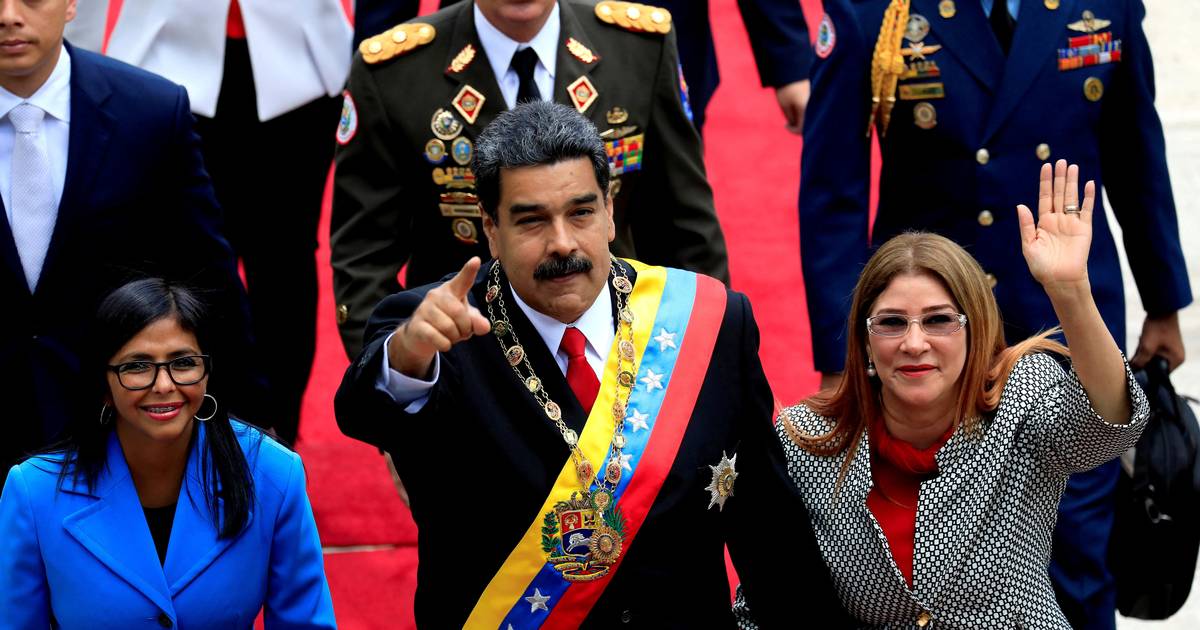 Partileder: Maduro blev fanget af USA i sit hjem på militærbase ...