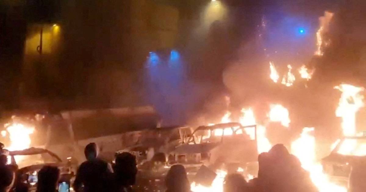 Iransk statsanklager truer demonstranter med dødsstraf - Jyllands-Posten