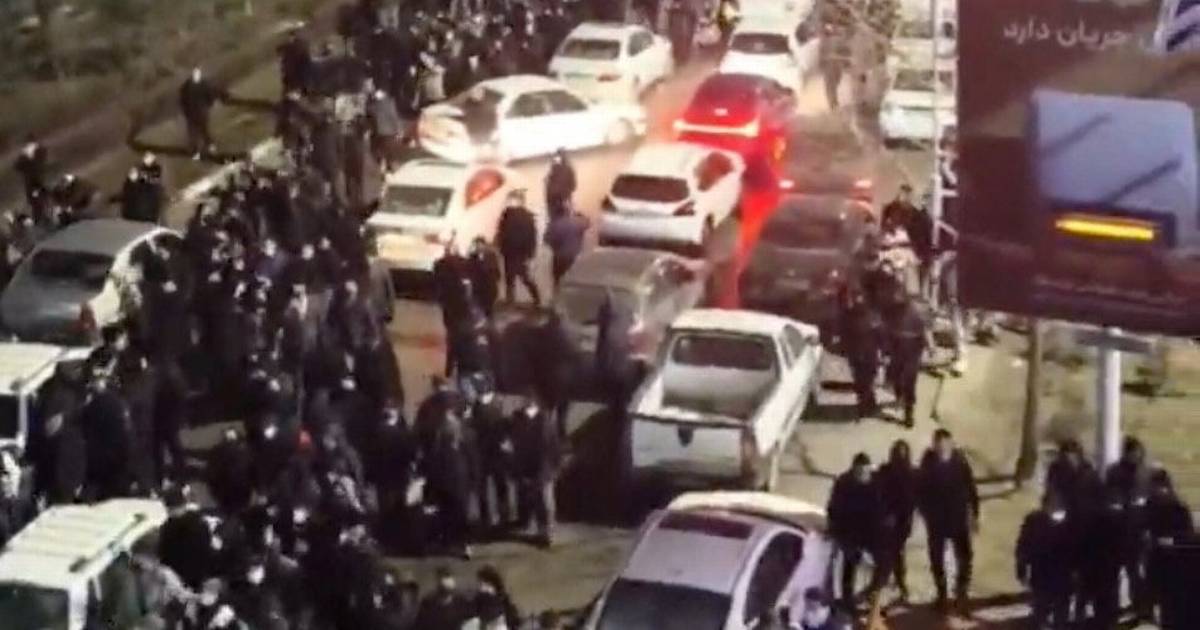 Medier: USA skitserer mulige angreb mod Iran for at standse blodbad ...