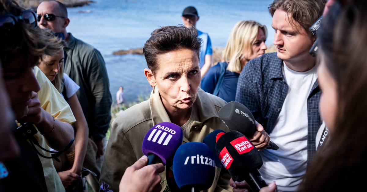 Folkemøde og uro i SF - Jyllands-Posten