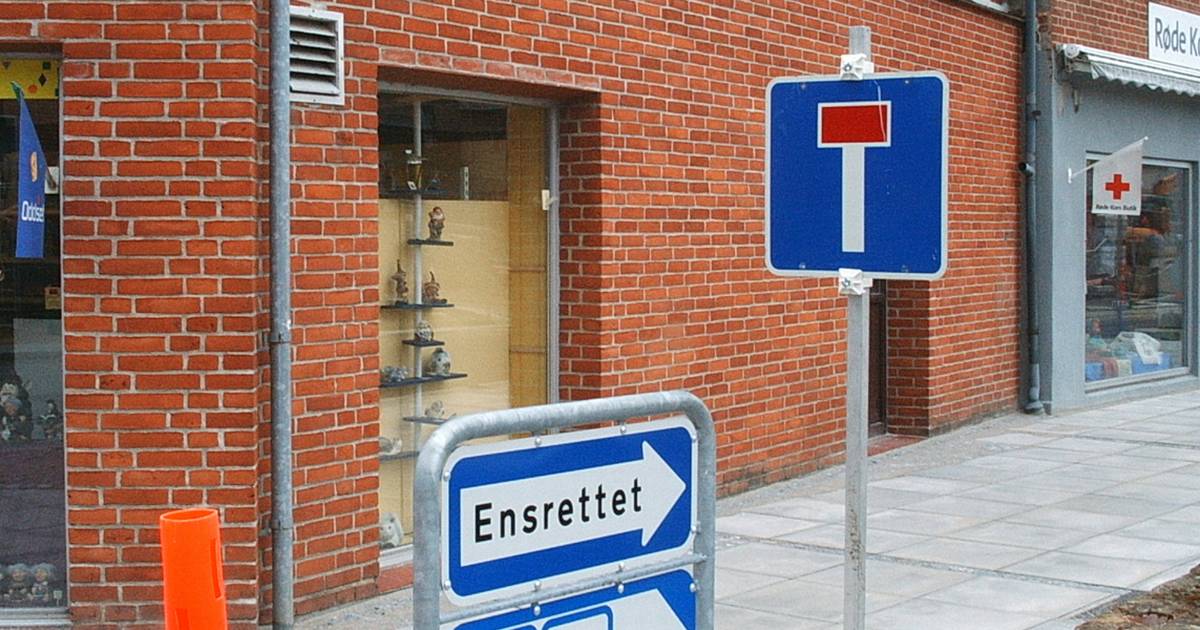 Ensrettet blind vej... øh... - Jyllands-Posten