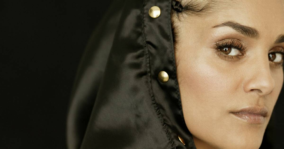 Natasja: Shooting Star - Jyllands-Posten