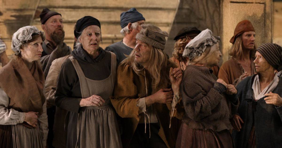 Dronningen er beskidt kone i ny film - Jyllands-Posten