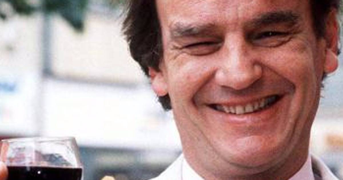 Kendt tv-kok er død - Jyllands-Posten