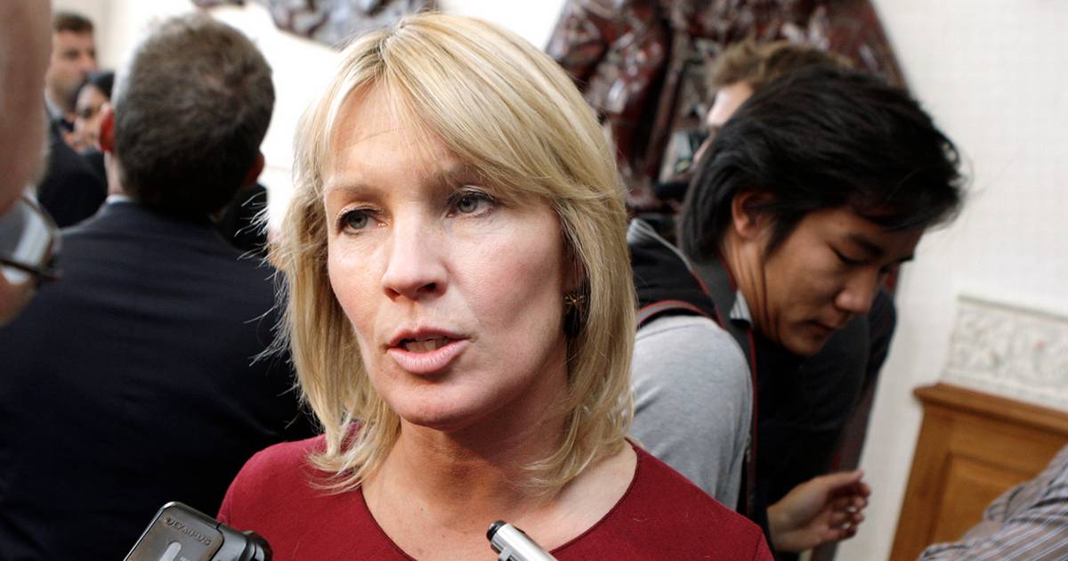 Ministerindgreb mod pantebrevskarusseller